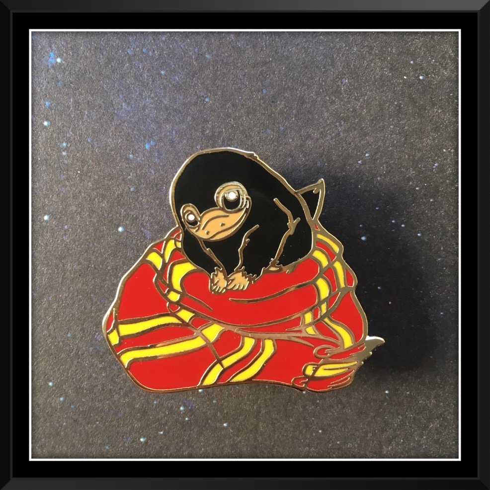 Gryffindor Niffler - Hard Enamel Pin - Studio Min Bin Bin